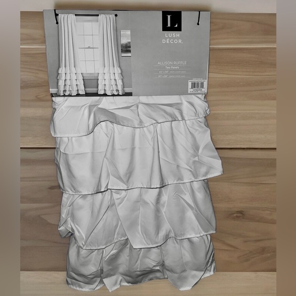 Lush Decor | Accents | Lush Decor Allison Ruffle Curtains | Poshmark